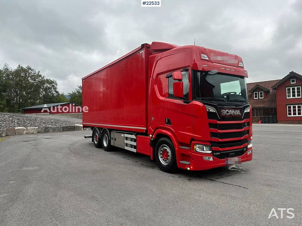 Scania R590 Flisbil – 7000 km! kamion furgon