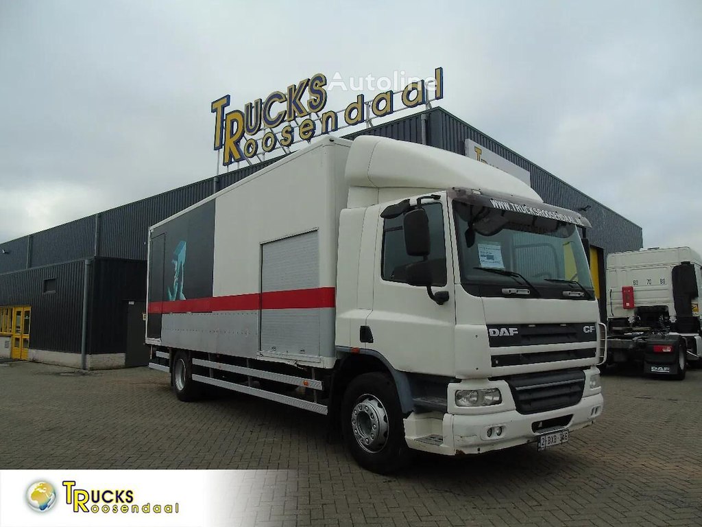 DAF CF 65.220 + LIFT kamion furgon