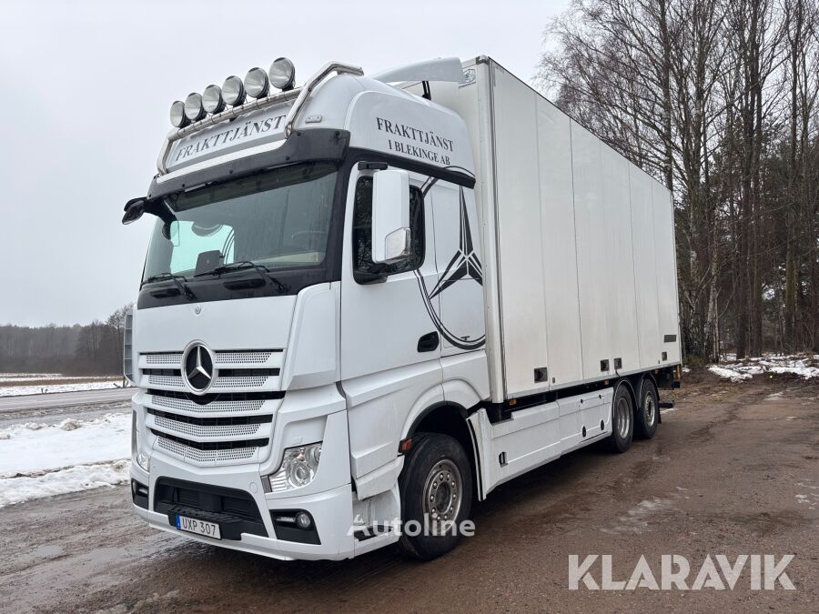 Prodaje se Mercedes-Benz Actros GigaSpace 2851 kamion furgon na aukciji