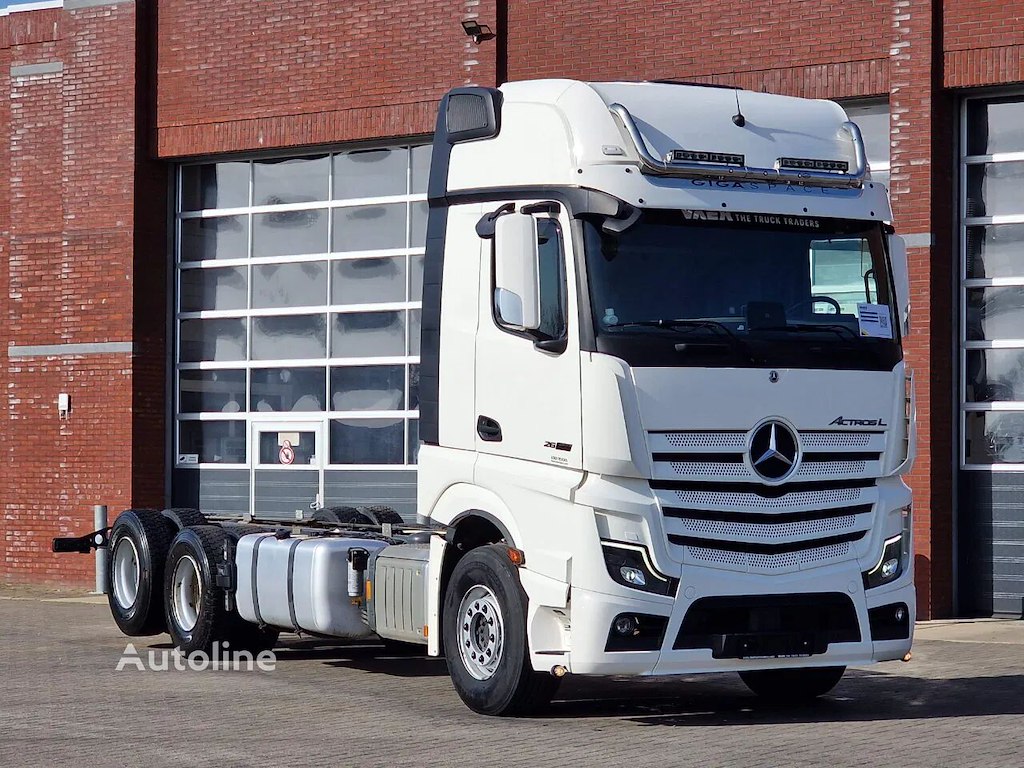 Mercedes-Benz Actros 2663 Gigaspace 6x2 - Retarder - 4.90 WB - Full air - 630H kamion šasija