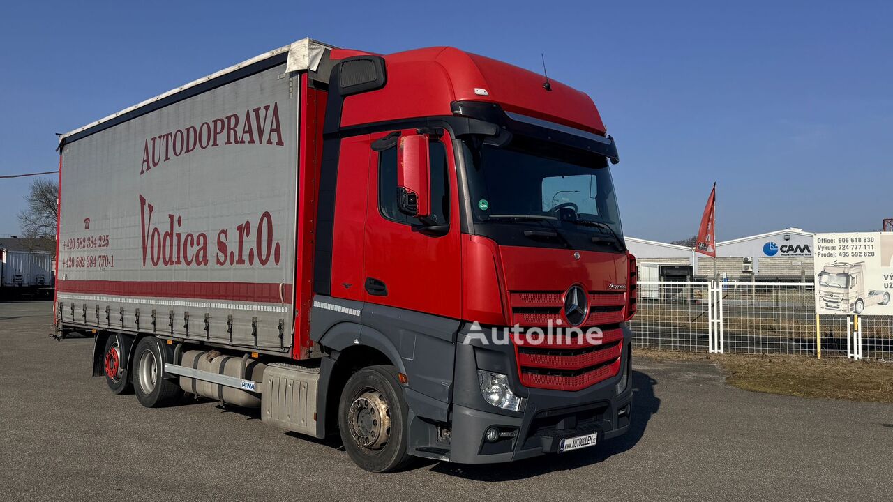 Mercedes-Benz Actros 2545 kamion sa klizna zavesa cerada