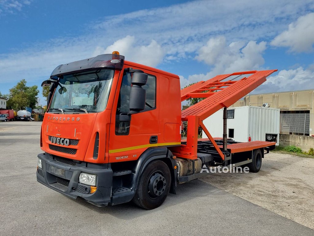 IVECO EuroCargo 160E32 autotransporter