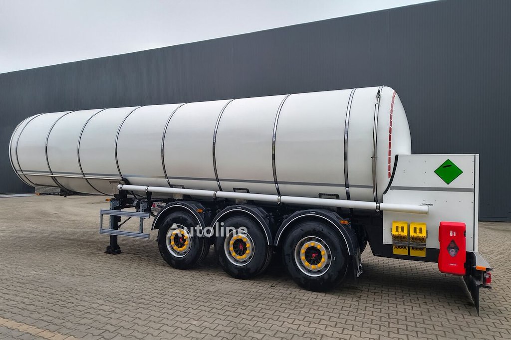 Nova Aurepa new gas tank semi-trailer for CO2 Carbon dioxide poluprikolica cisterna za gas