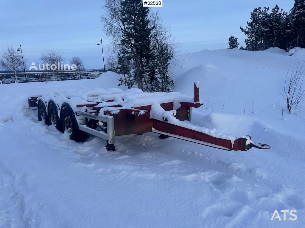 HFR KM 24 3-akslet henger m/ to sett dekk. Blir EU-godkjent før salg prikolica šasije