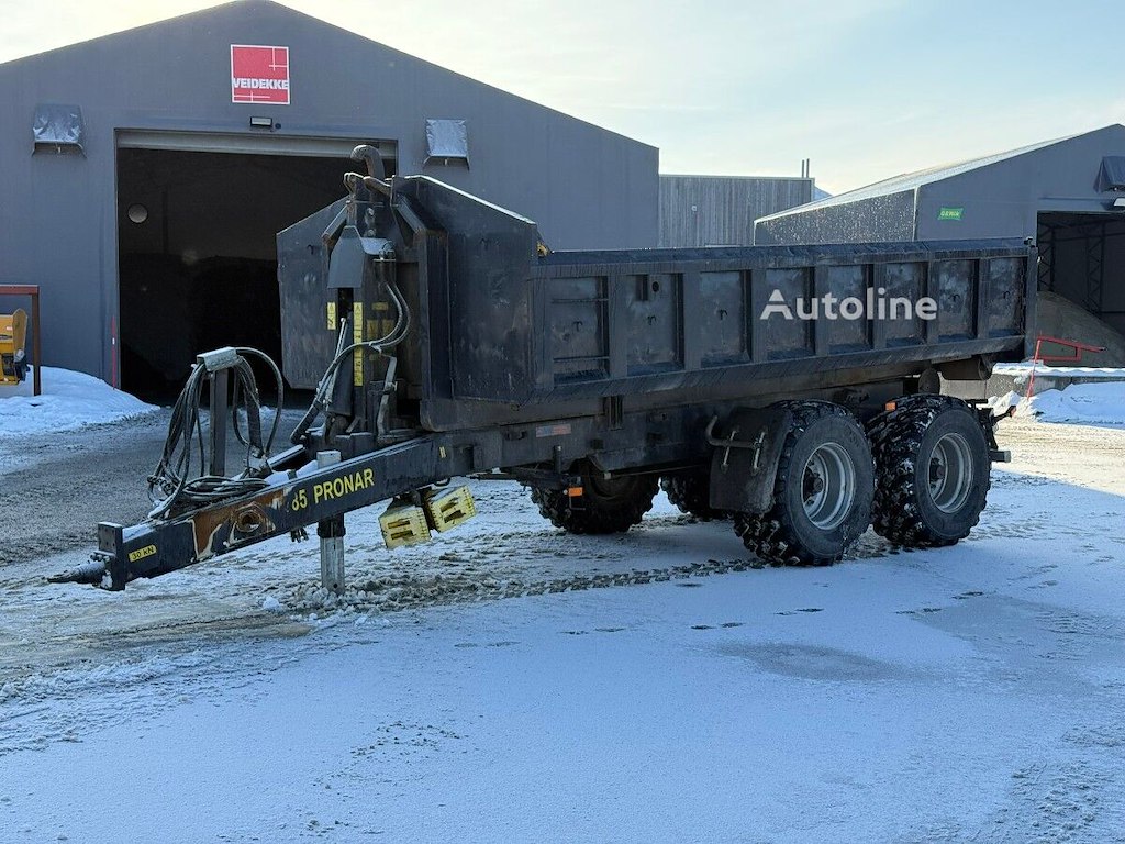 Prodaje se Pronar 21 tonn / Løft aksel 1 / Hydr. bremser / inkl 5,4 m krokkasse multi-lift prikolicu na aukciji