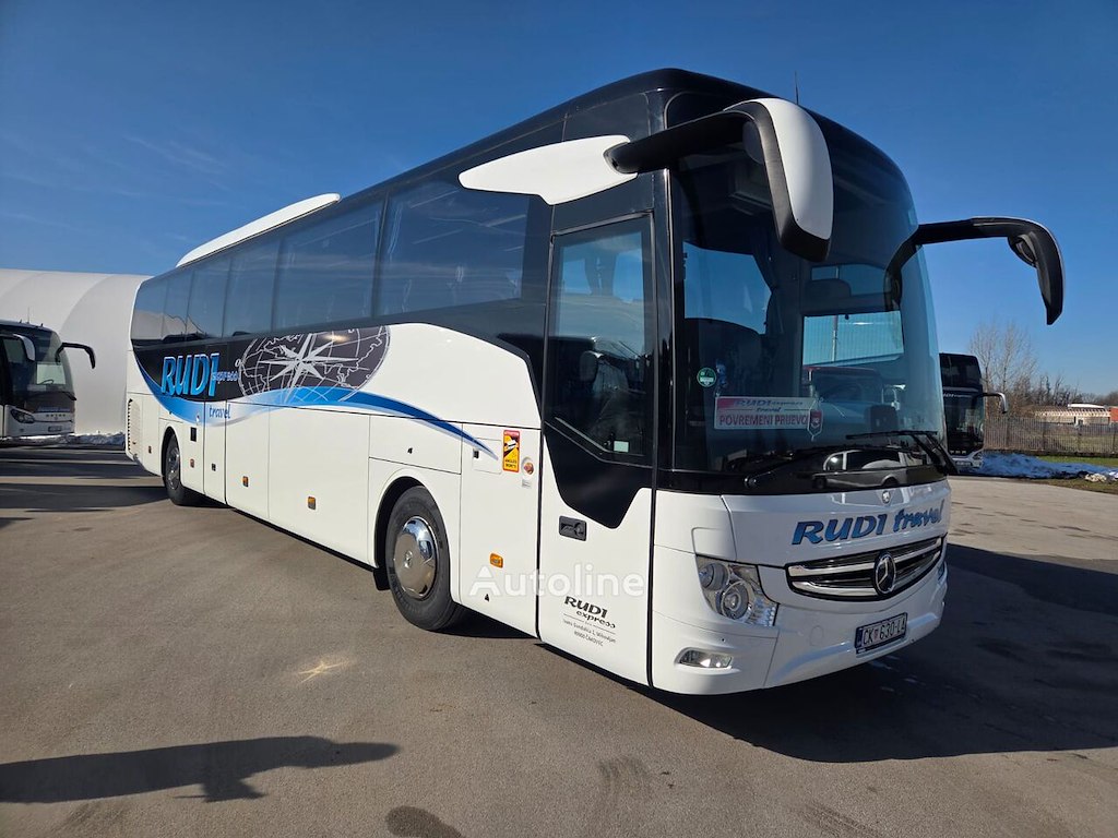 Mercedes-Benz Tourismo 16 turistički autobus