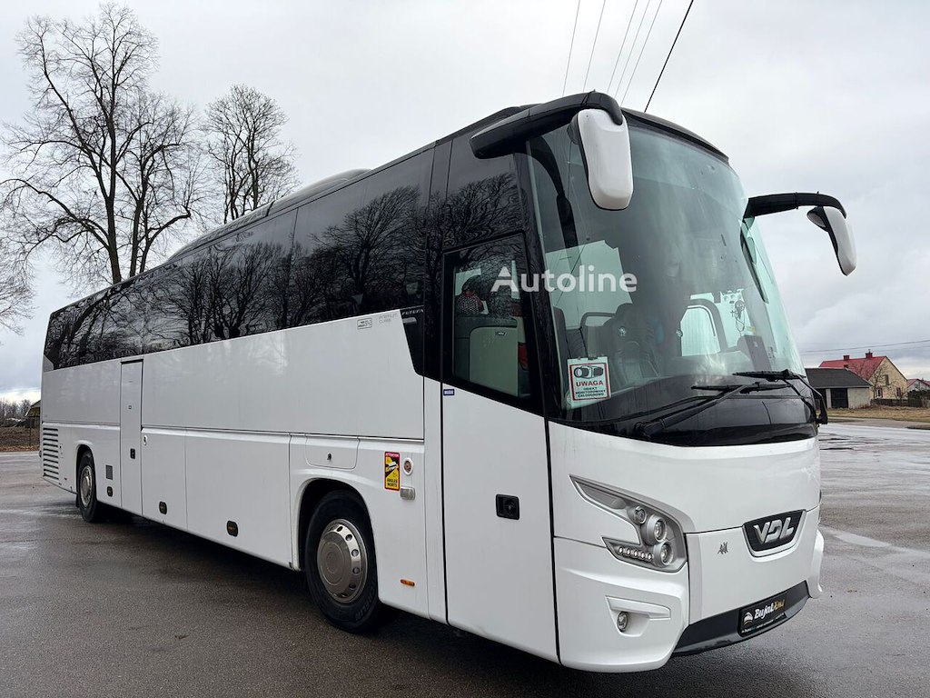 VDL Futura FHD2-129/440 turistički autobus