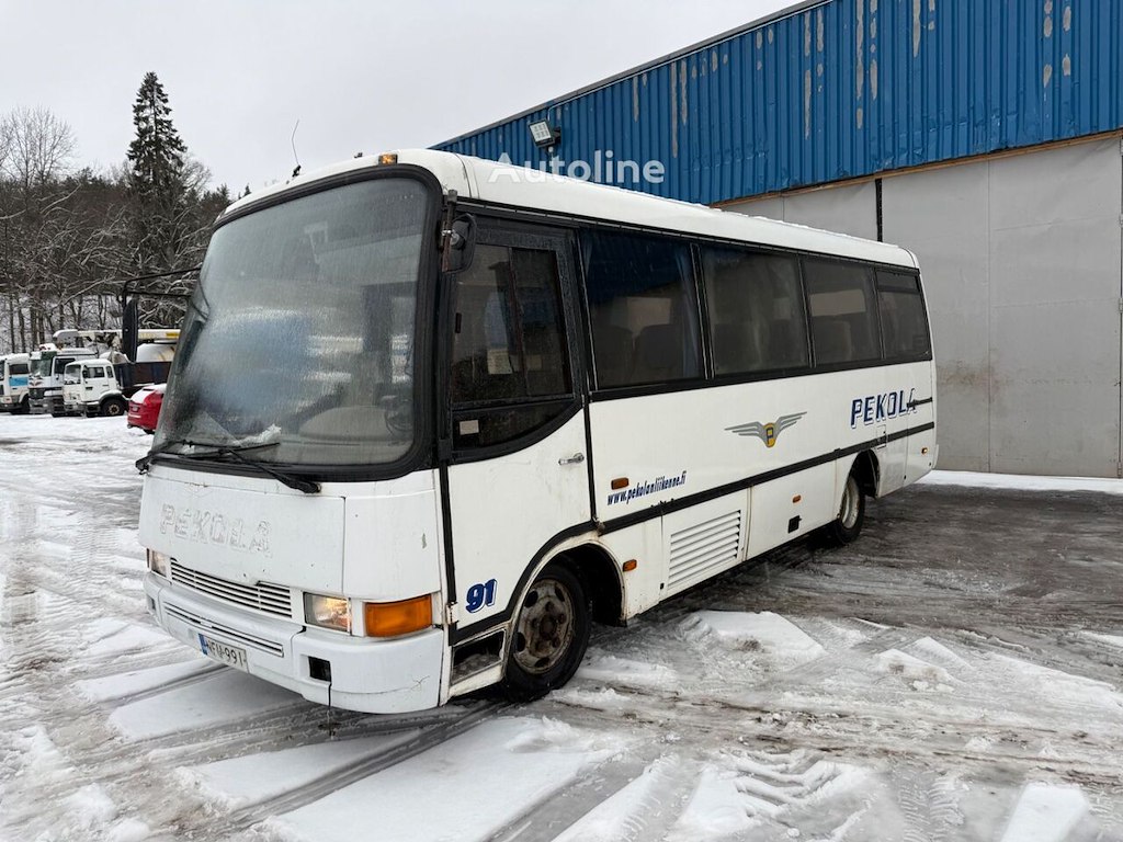 Toyota Salvador Caetano 24 seats 4.1 L 4 cylinder prigradski autobus