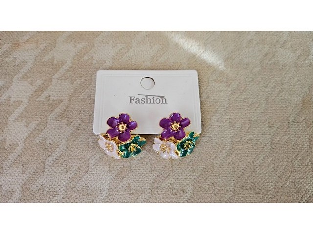 Floral stud emajlirane nove minđuše