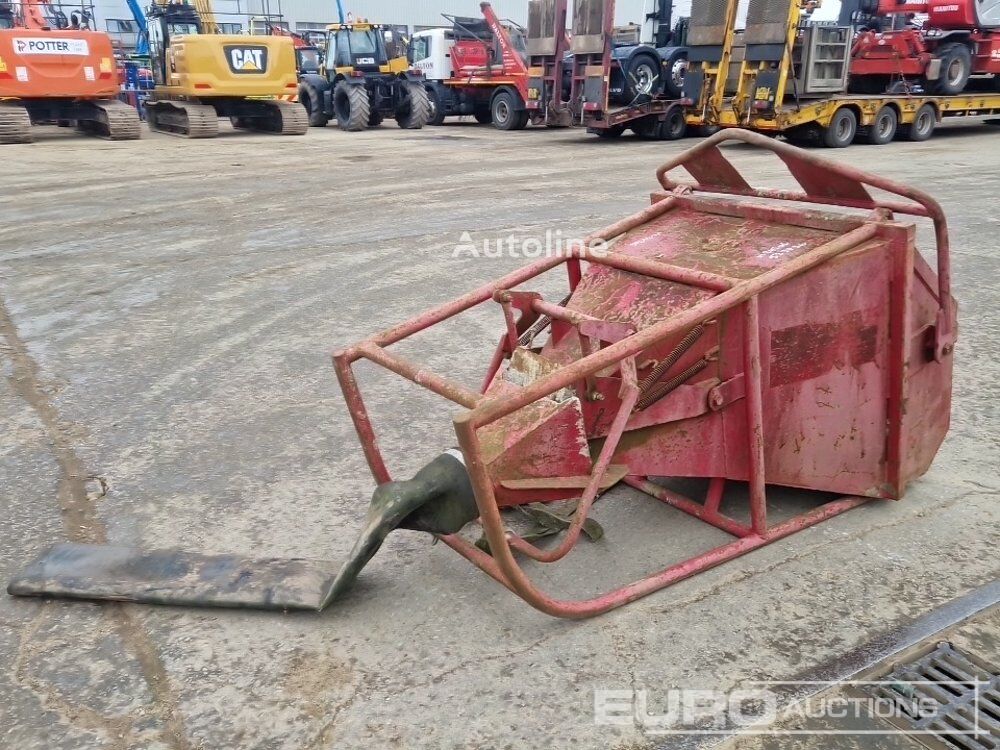 Prodaje se Concrete Pouring Skip to suit Crane kontejner za glomazni otpad na aukciji