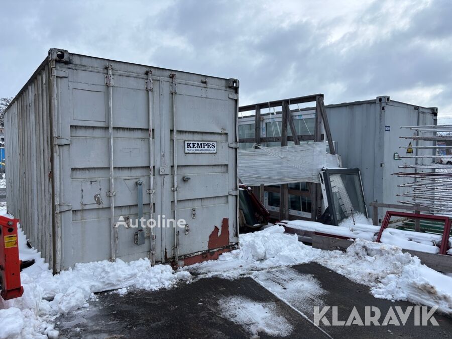Prodaje se Container 20 fot - 2 st med Diverse Ventilationsrör och böjar kontejner 20 stopa na aukciji