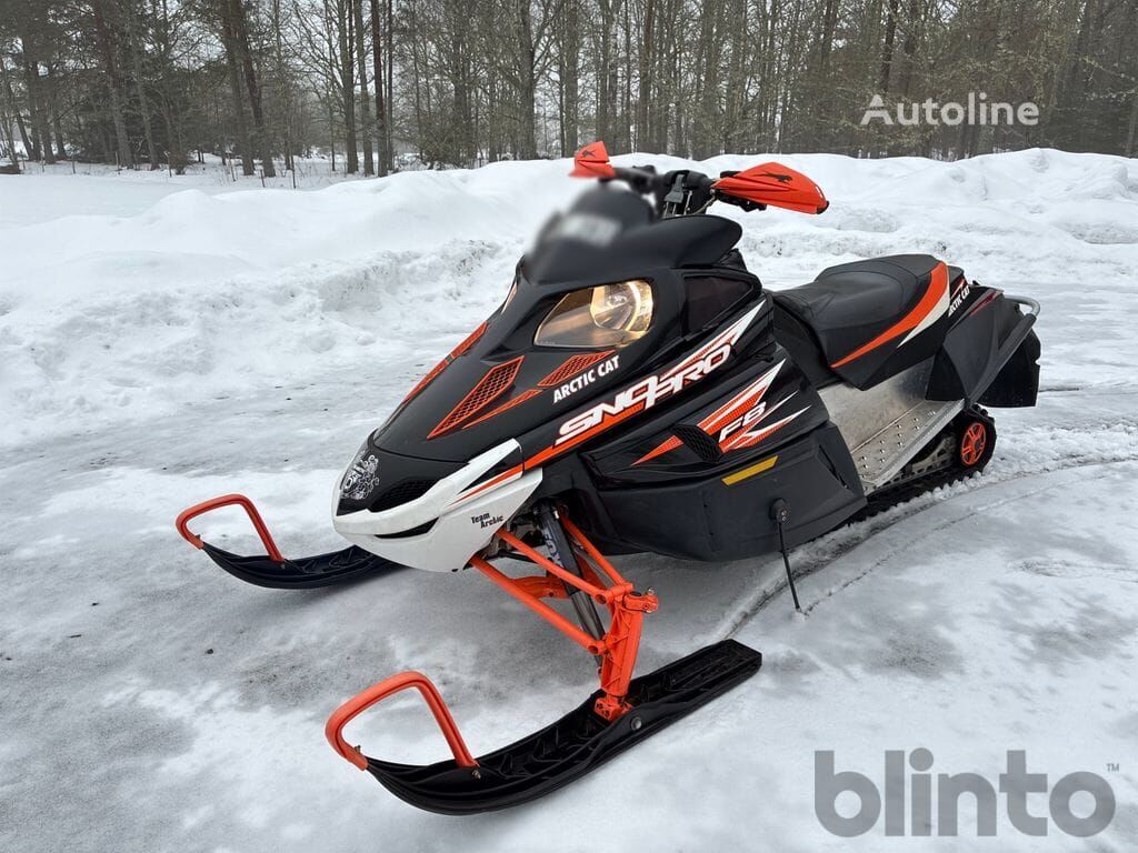 Prodaje se Arctic Cat F8 SP motorne sanke na aukciji