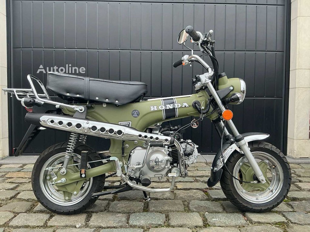 Prodaje se Zhenhua Replica Dax moped na aukciji