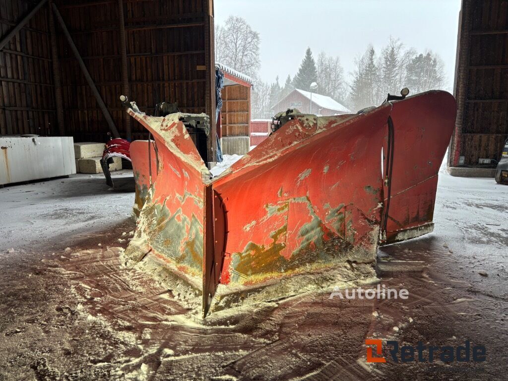 Prodaje se Spetsplog Stora BM raonik za sneg na aukciji