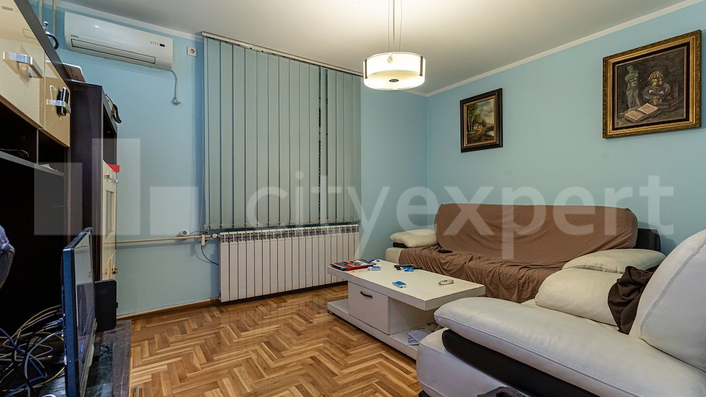 Stan za prodaju BEZ PROVIZIJE - Dvosoban, 48m², Ustanička, Voždovac - 140000€