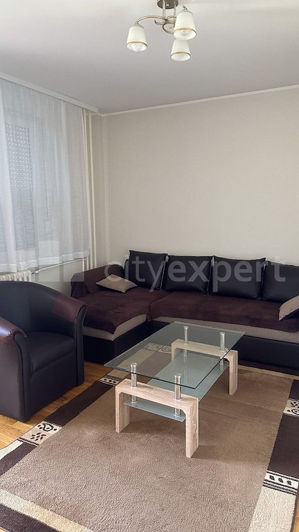 Stan Prodaja: 64m², Bulevar cara Lazara, Novi Sad - 213800€