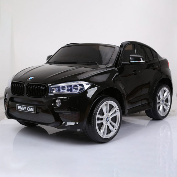 LICENCIRANI DVOSED BMW X6 NA AKUMUALTOR BESPLATNA DOSTAVA