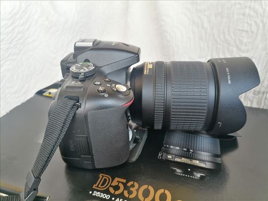 Nikon D5300 sa objek. 18-105 8666 okidanja