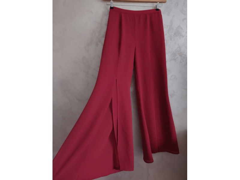 Bordo pantalone sa slicevima vel 36-38