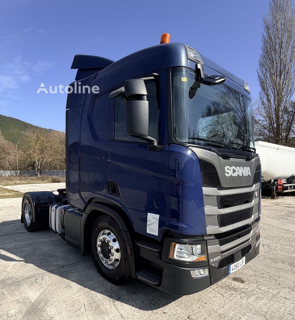 Scania R450 E. HIDRAULIC. tegljač
