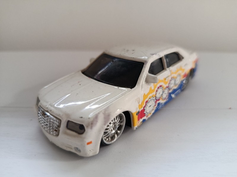 Chrysler 300C, Burago, 1:43