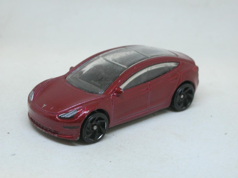 hot wheels tesla model 3