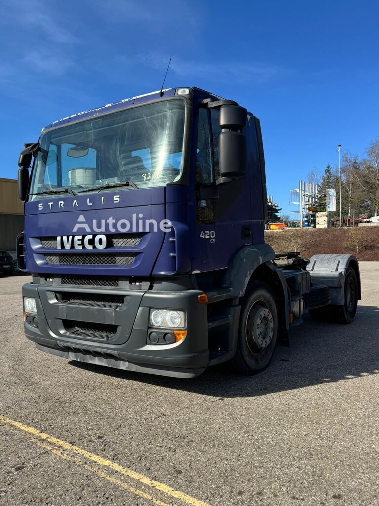 IVECO STRALIS 420E TOP ZUSTAND FIRST HAND tegljač