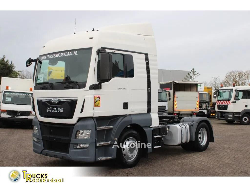 MAN TGX 18.440 + EURO 6 + manual + VERY NICE tegljač