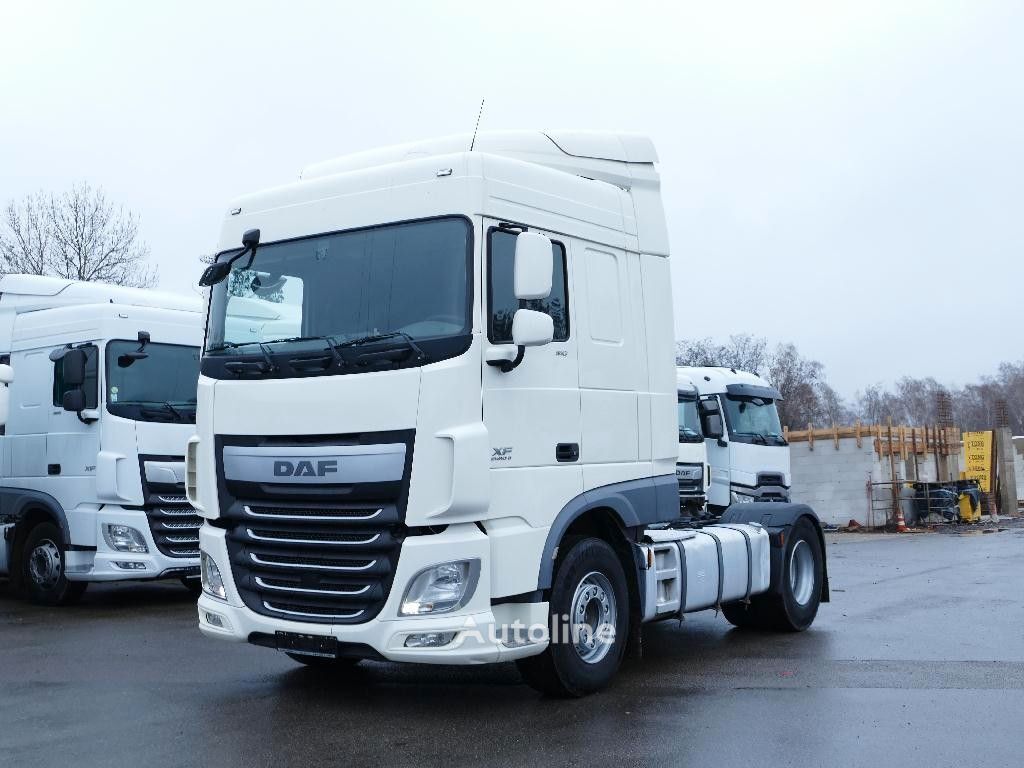 DAF XF 510 SpaceCab*RETARDER* tegljač