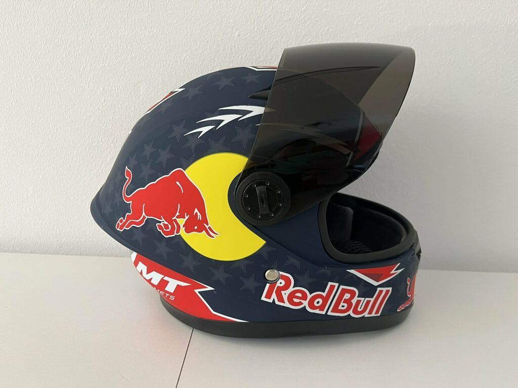 02. Red bull 5800