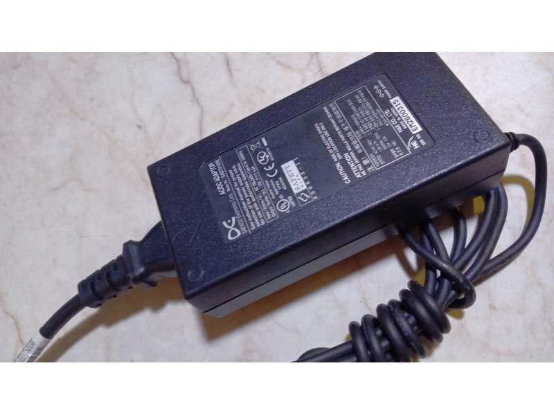 Ac Dc Adapter 15v4.5a