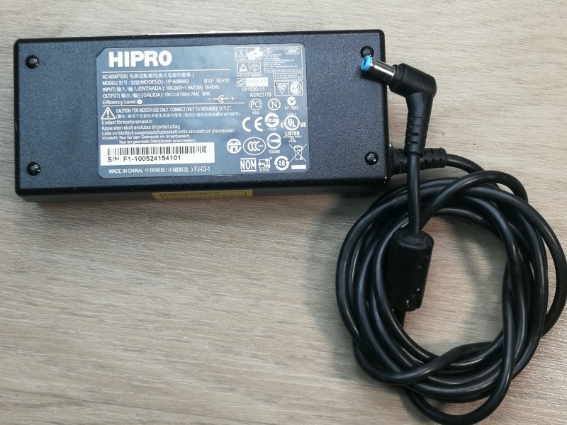Adapter HIPRO HP-A0904A3 19V --- 4,74A 90W