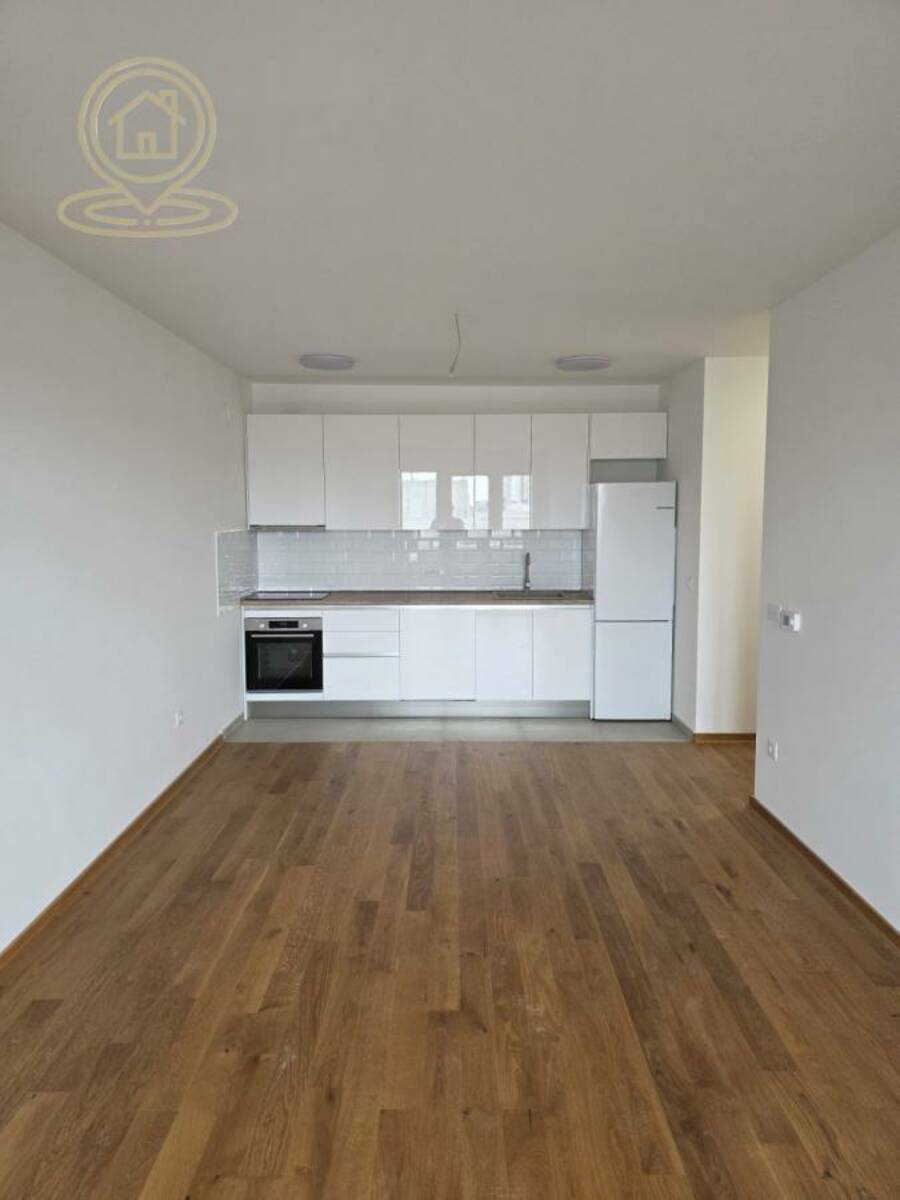 Troiposoban stan, Novi Sad | Izdavanje · 92m² · 850€