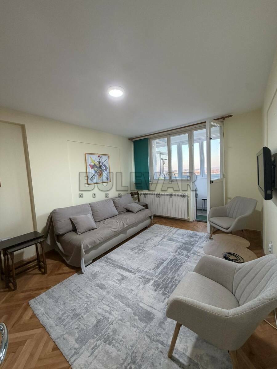 Jednosoban stan, Kragujevac - Centar | Izdavanje · 38m² · 300€