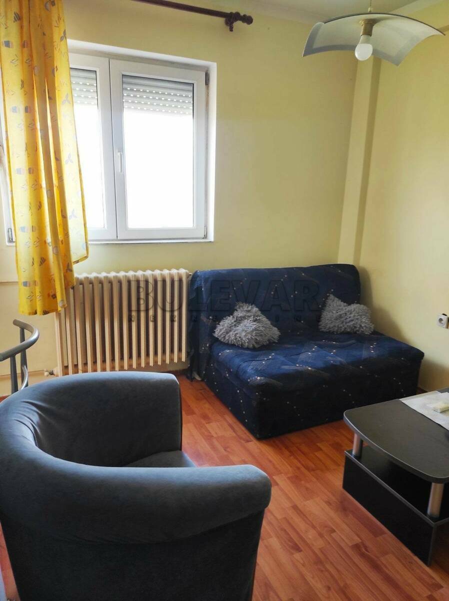 Jednosoban stan, Niš - Bulevar Nemanjića | Izdavanje · 30m² · 230€