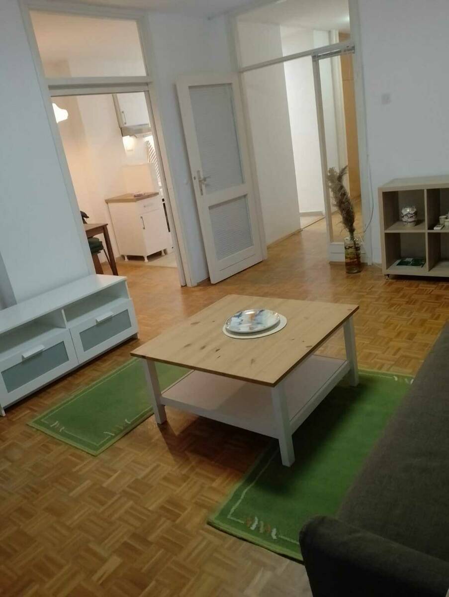 Trosoban stan, Beograd | Izdavanje · 74m² · 750€