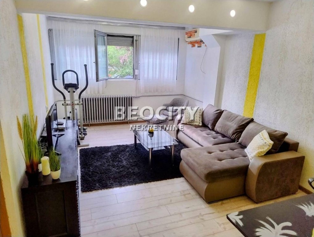 Dvosoban stan, Beograd - Blok 70 (kineski Tc) | Izdavanje · 50m² · 500€