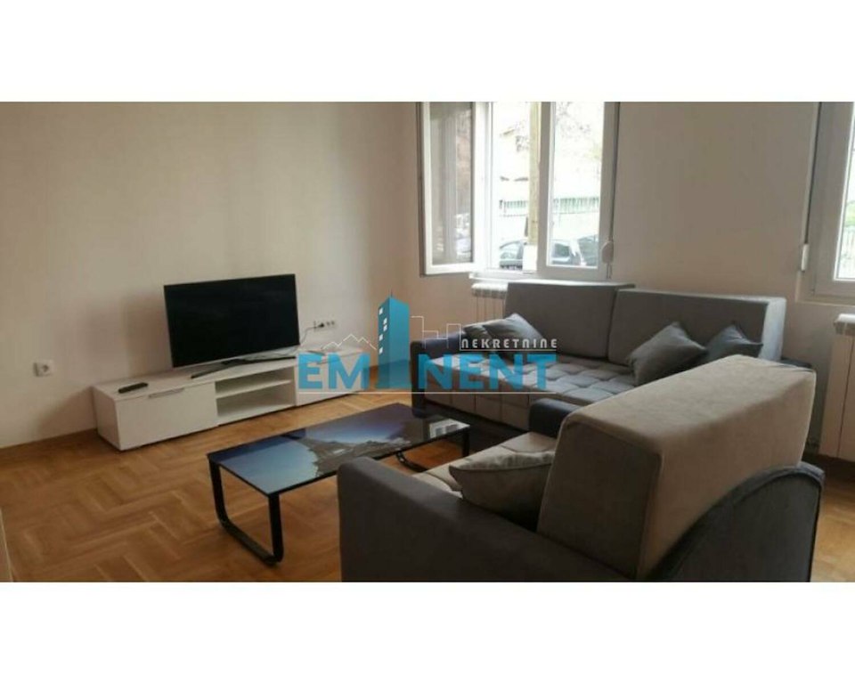 Jednosoban stan, Beograd - Lekino Brdo | Izdavanje · 31m² · 450€