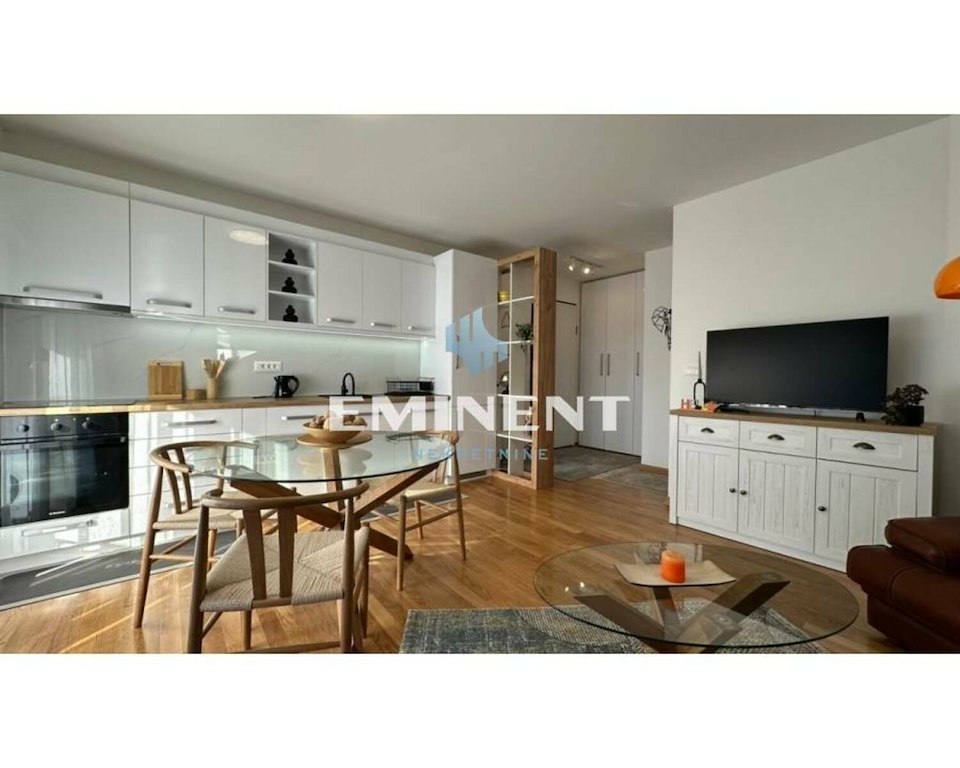 Dvosoban stan, Beograd - Lekino Brdo | Izdavanje · 43m² · 680€