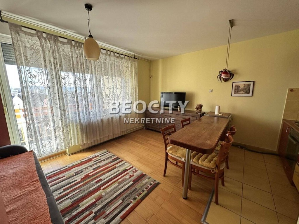 Dvosoban stan, Novi Sad - Centar | Izdavanje · 43m² · 370€