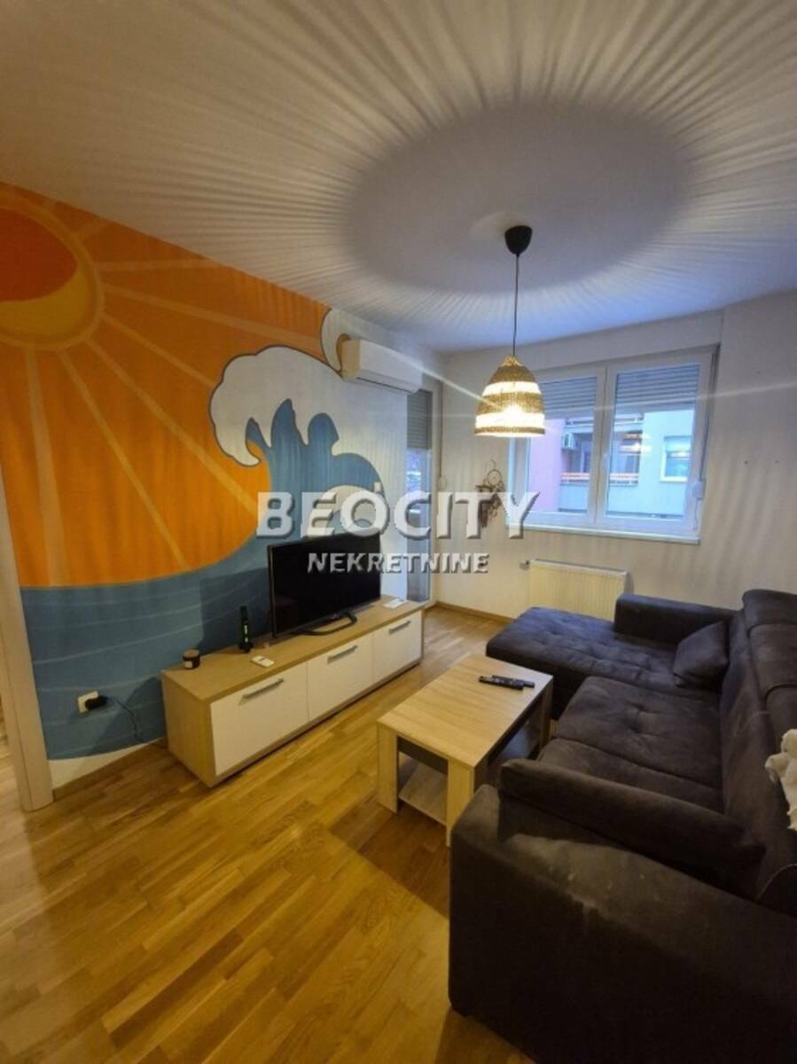 Dvosoban stan, Novi Sad - Rotkvarija | Izdavanje · 44m² · 500€