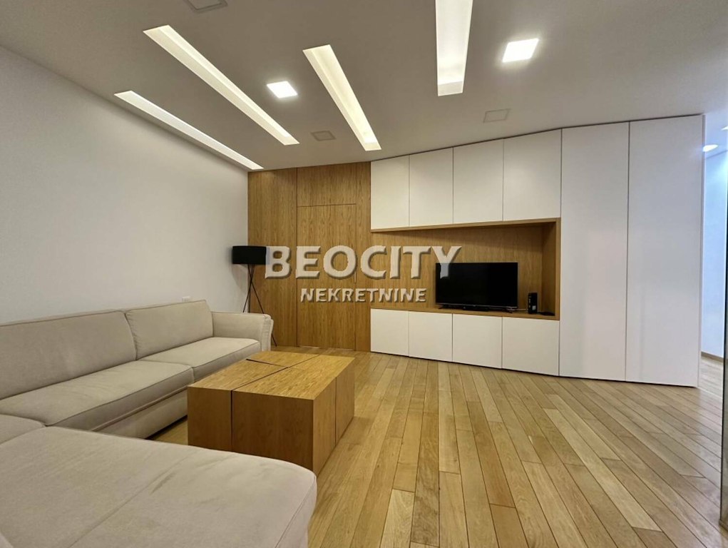 Trosoban stan, Beograd - Vračar (centar) | Izdavanje · 87m² · 1.250€