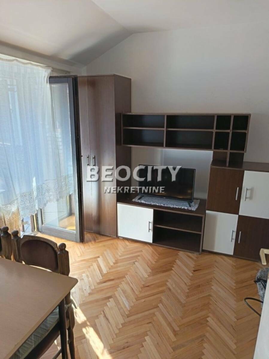 Jednosoban stan, Novi Sad - Grbavica | Izdavanje · 24m² · 300€
