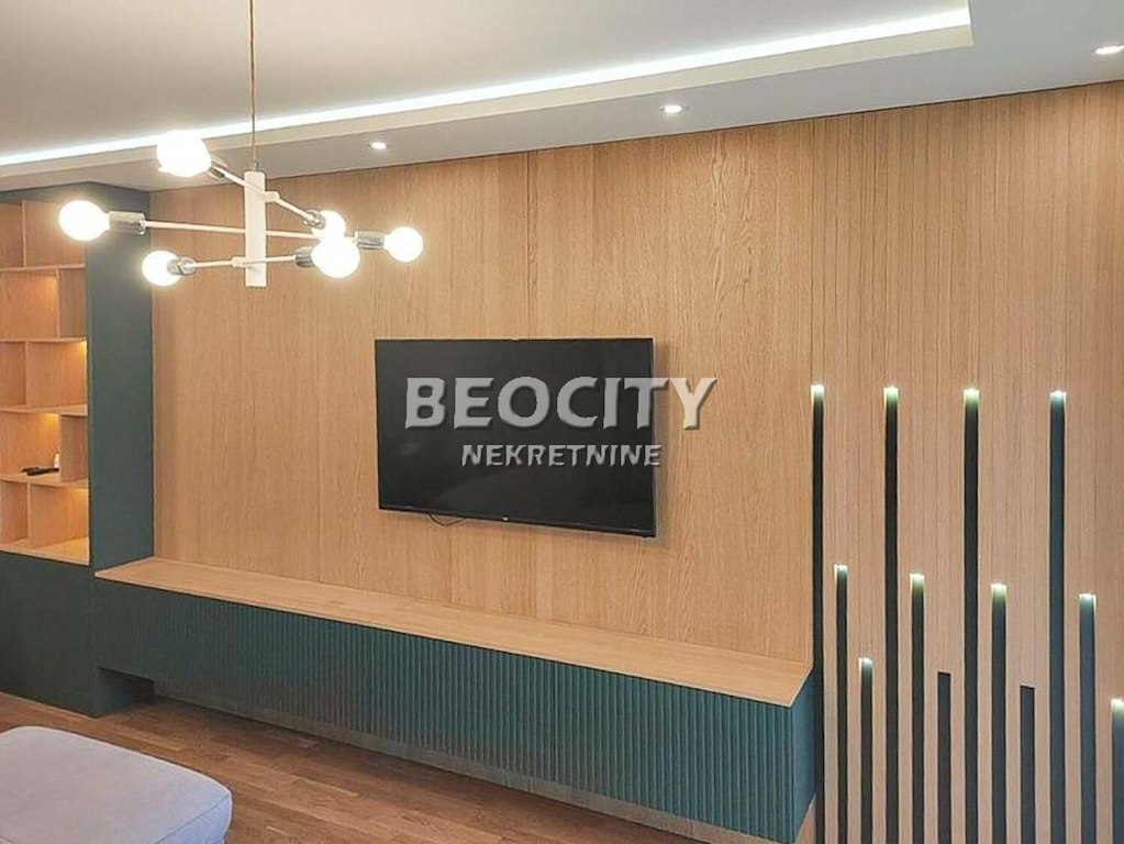 Trosoban stan, Beograd - Vračar (centar) | Izdavanje · 77m² · 1.300€