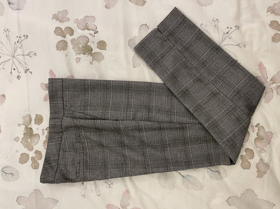 Zara pantalone 36