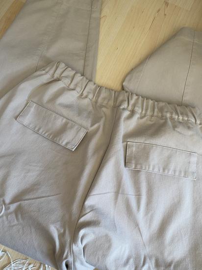 Zara pantalone nove