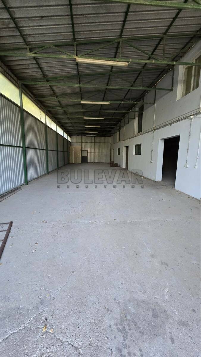 Poslovni prostor / Lokal, Niš - Vrtište | Izdavanje · 520m² · 990€