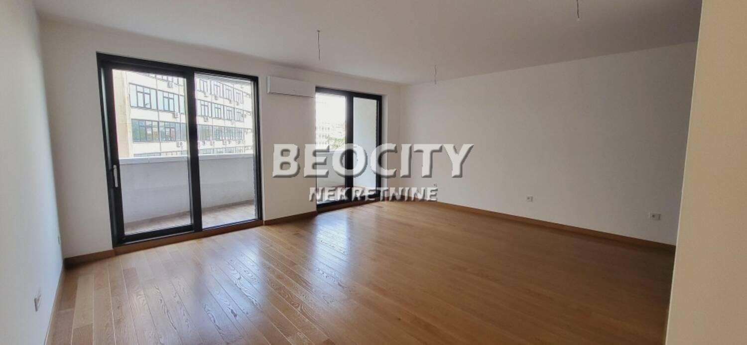 Poslovni prostor / Lokal, Novi Sad - Centar | Izdavanje · 86m² · 1.000€