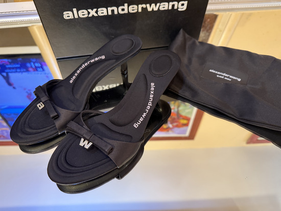 AlexandeR Wang ,39