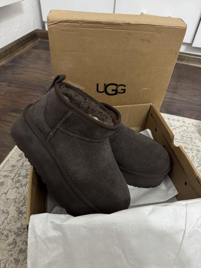 UGG Ultra Mini Platform NOVE